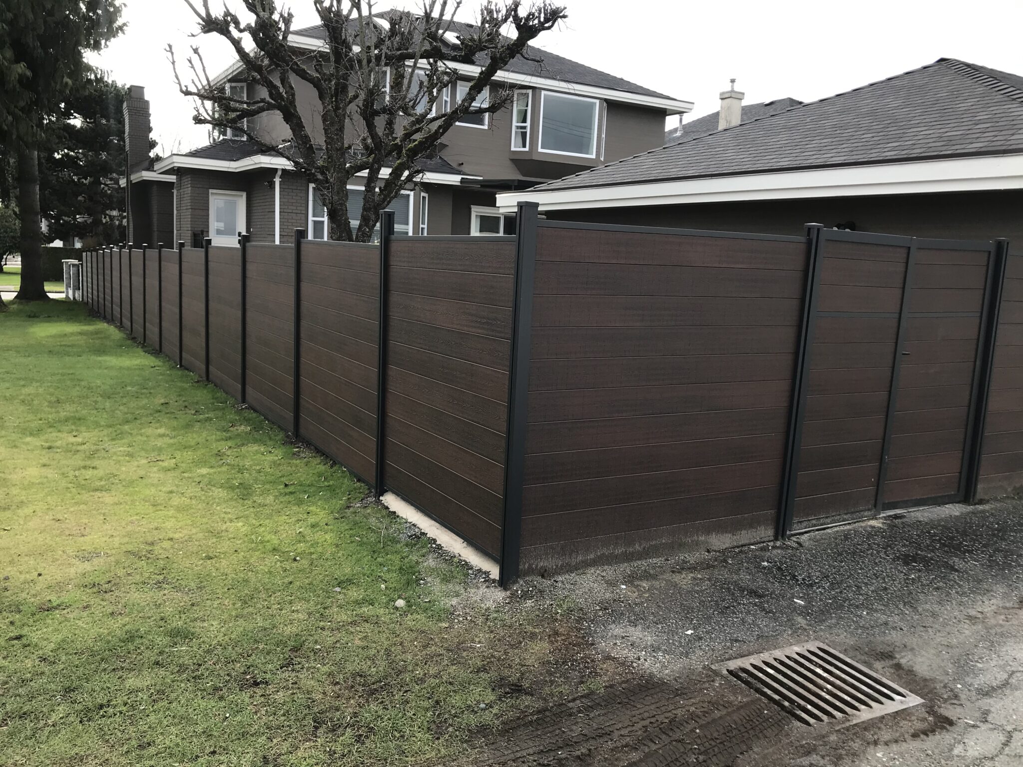 WPC Fencing Manufacturer - Linicewpc.com